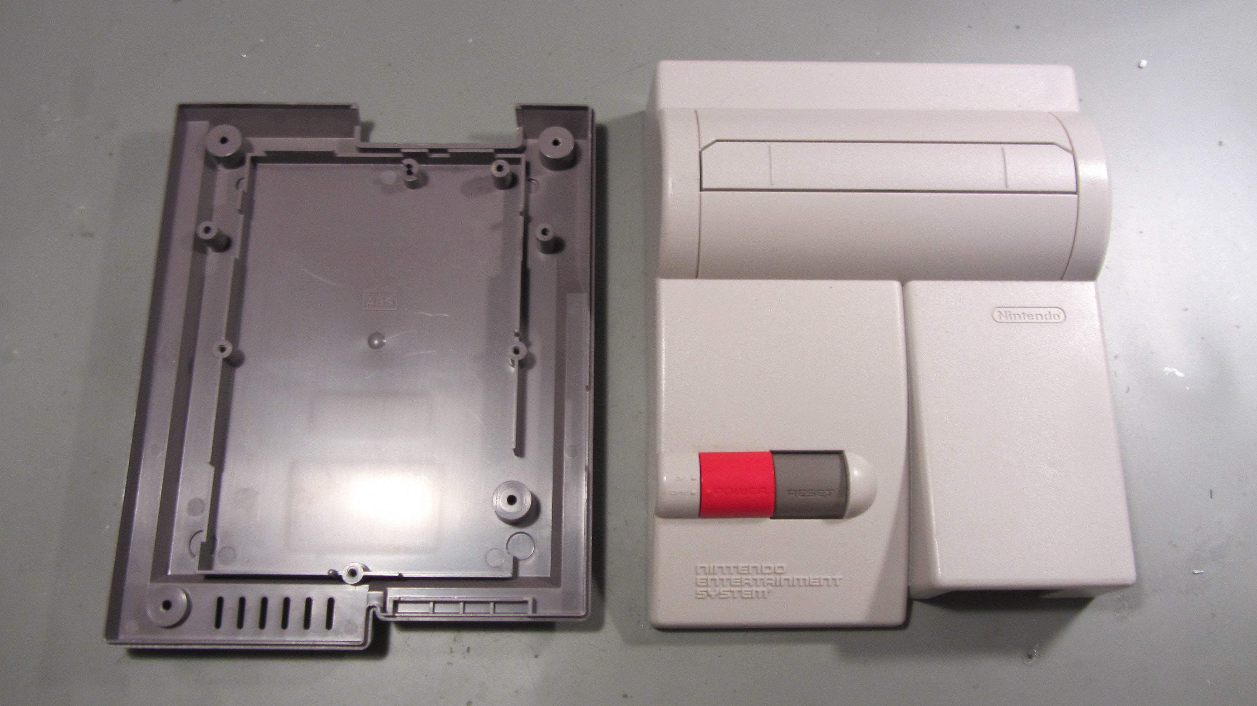 NES or Famicom TopLoader Replacement Shell (Originals) - RetroFixes LLC